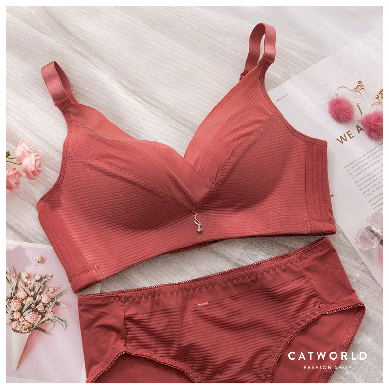 靜謐時光。無鋼圈橫紋網紗V字調整型內衣（莓紅）AB.C杯-Catworld